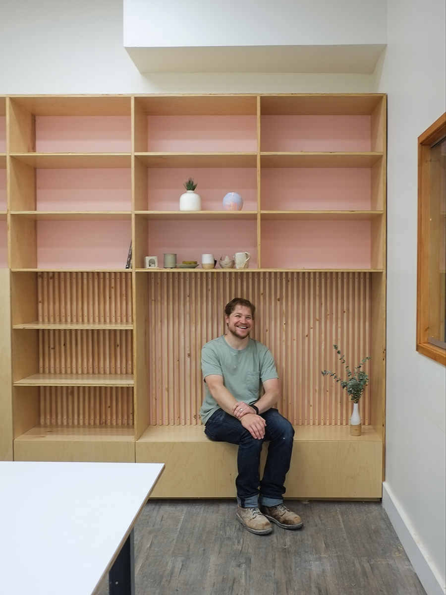 clayroom hand building room